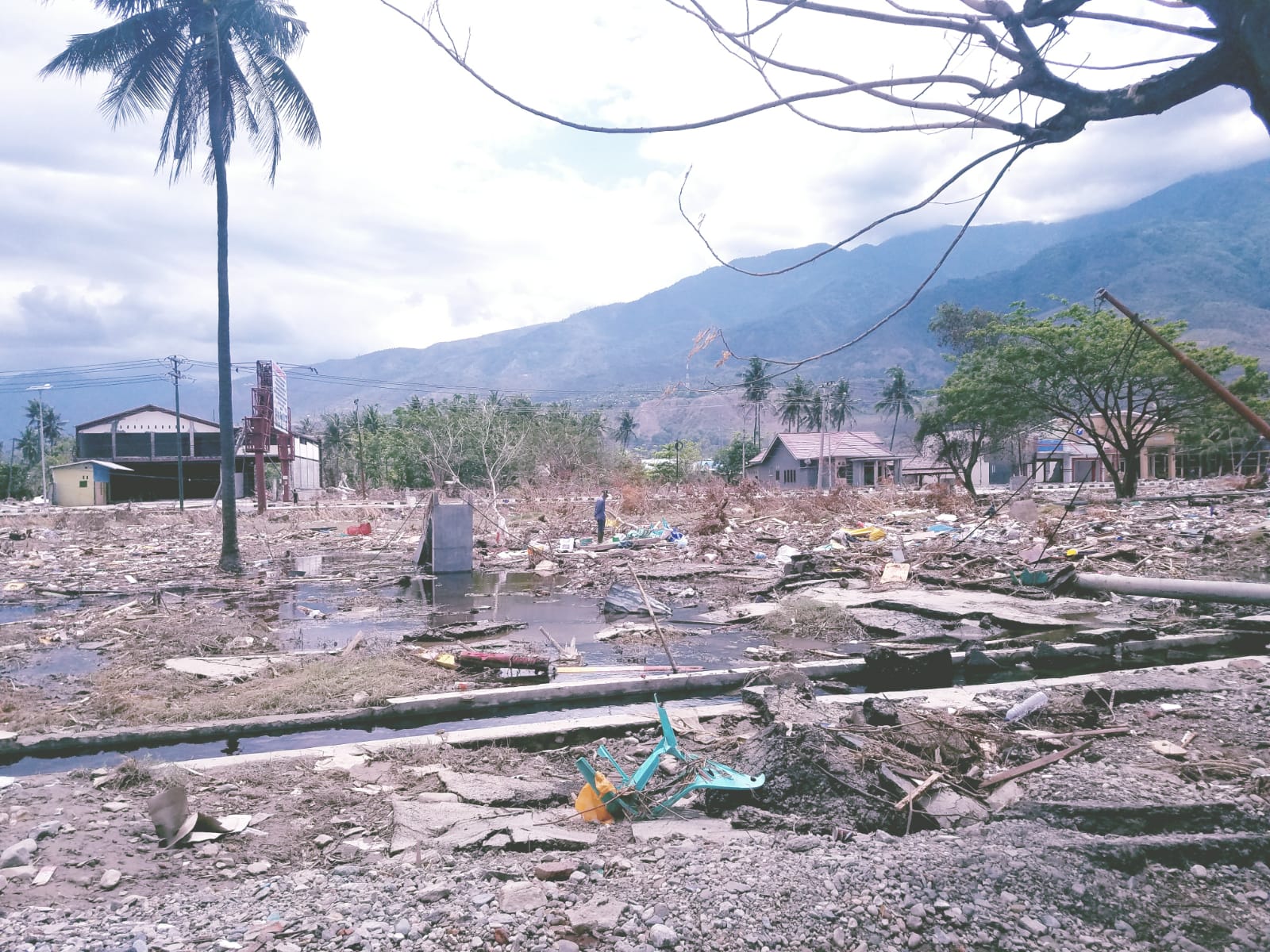 Indonesia, AHA Centre Reviewing International Offers of Humanitarian Aid